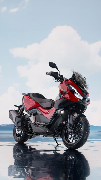 Honda | ADV350 | Scooter | Un nouveau look taillé pour explorer sans ...