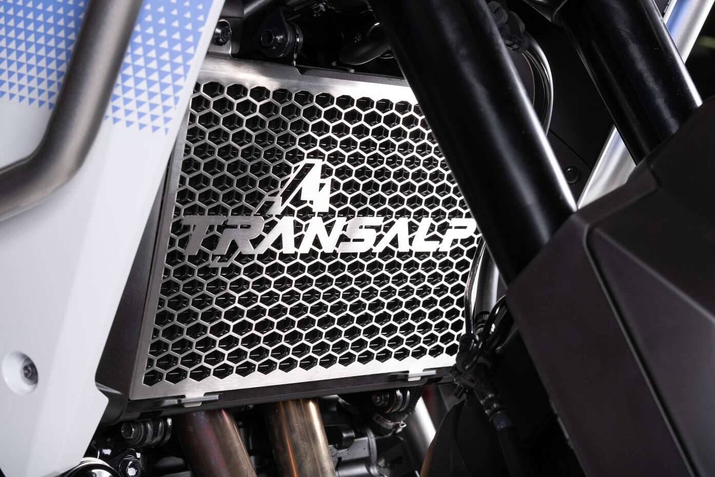 Honda | XL750 Transalp | Présentation | Trail de moyenne cylindrée